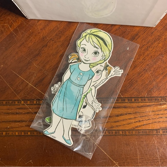 Disney | Toys | Nwt Disney Store Animators Collection Frozen Arendelle ...